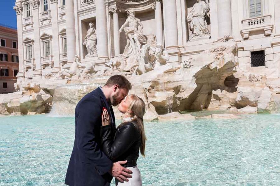 Romance in Rome | Engagement Photos | Andrea Matone Photographer Studio