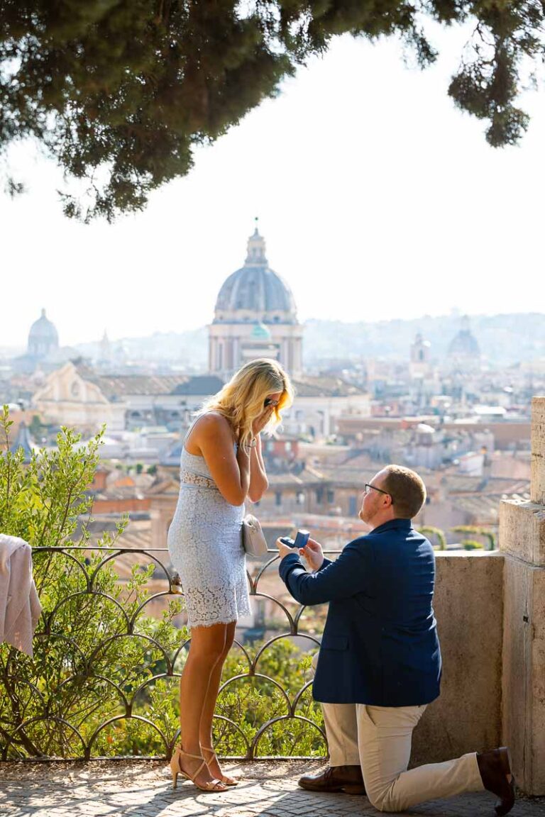 Pincio Proposal in Rome | Engagement Photography in Rome