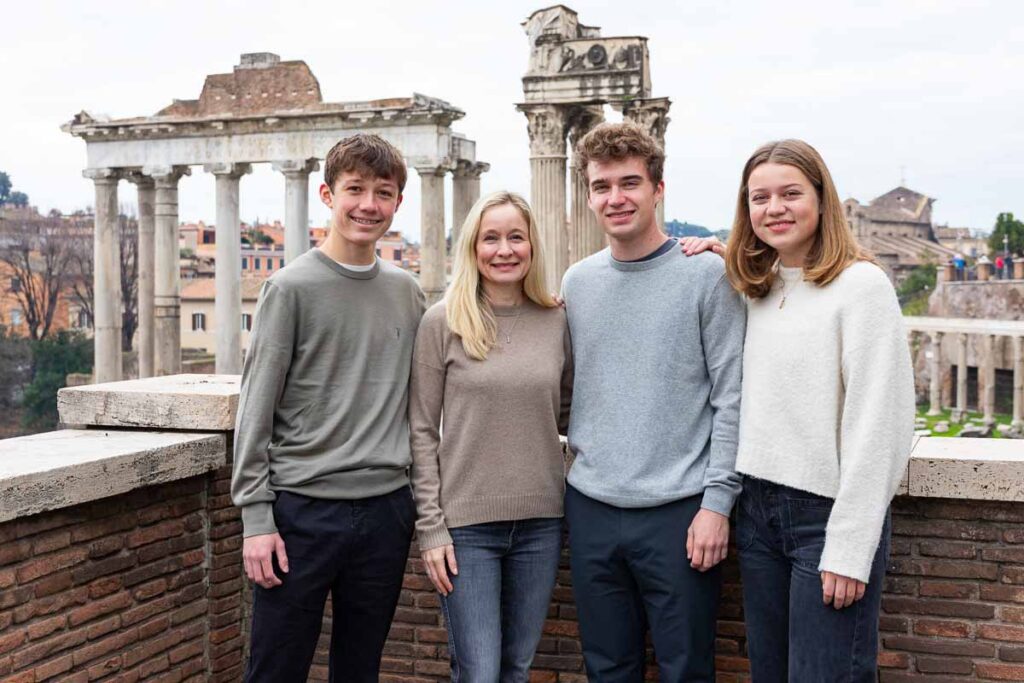 Family photo portrait in Rome